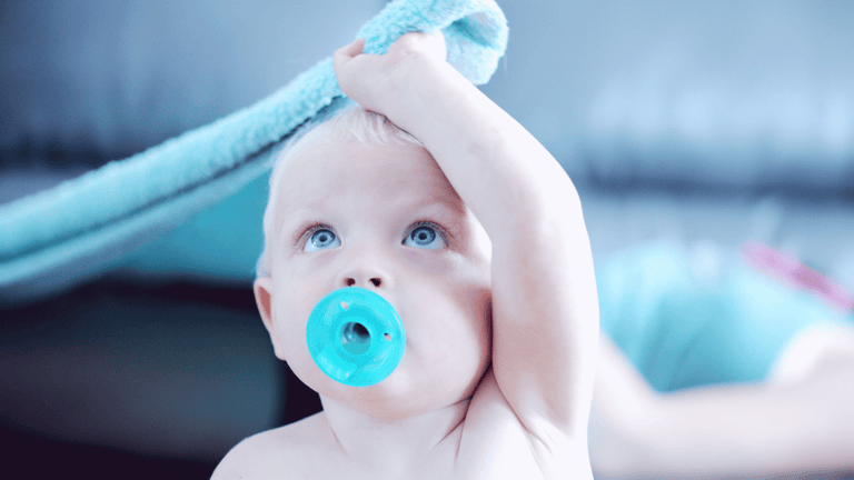 Know Baby Vision Development: When Do Babies See Colors – Outree